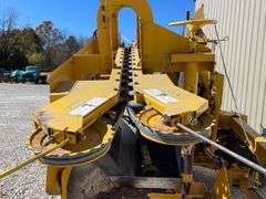 Oxbo CP100 Corn Puller sweet corn picker - Schneider Auctioneers LLC