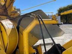 Oxbo CP100 Corn Puller sweet corn picker - Schneider Auctioneers LLC