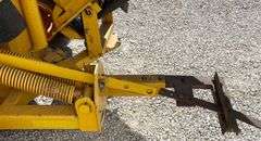 Oxbo CP100 Corn Puller sweet corn picker - Schneider Auctioneers LLC