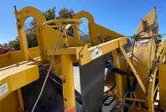 Oxbo CP100 Corn Puller sweet corn picker - Schneider Auctioneers LLC