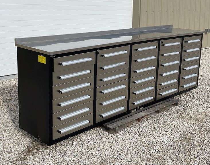 Unused Uppro 10' toolbox workbench, MAJOR TRANSPORT DAMAGE - Schneider ...