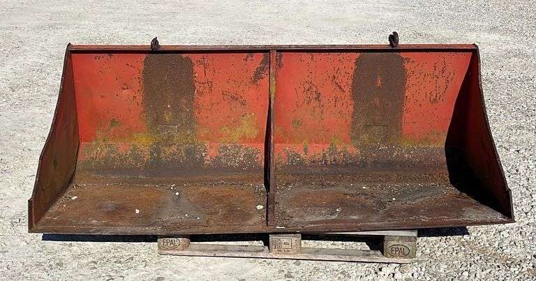 7' pin on loader bucket - Schneider Auctioneers LLC