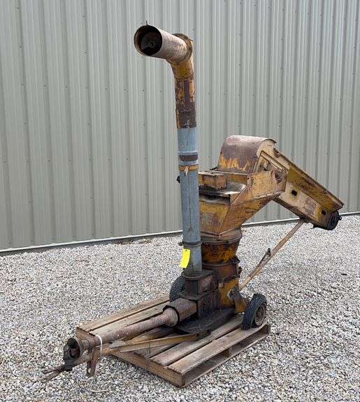 Knoedler Corn Belt burr mill - Schneider Auctioneers LLC