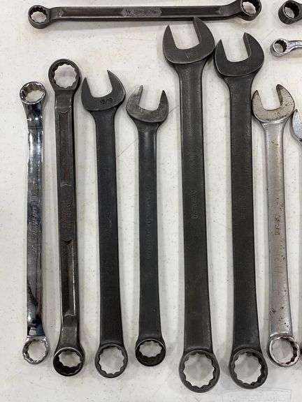 Snap-On & Blue-Point wrenches - Schneider Auctioneers LLC