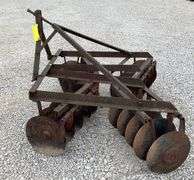 Dearborn 6' 3-pt disc - Schneider Auctioneers LLC