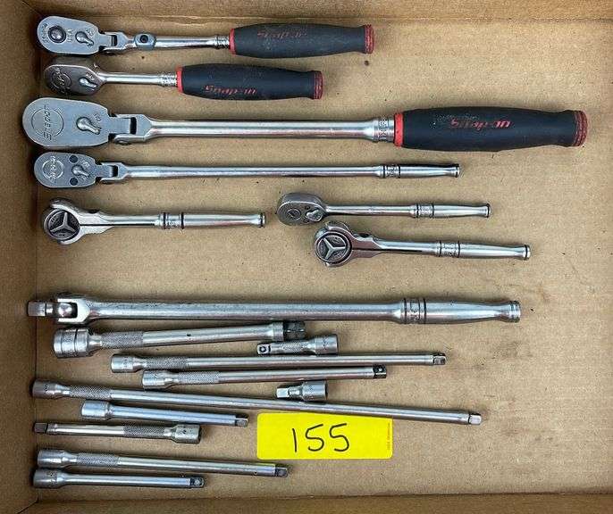 Snap On ratchet and extensions, 1/4”-3/8” - Schneider Auctioneers LLC