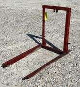 Artco 3-pt carry all frame - Schneider Auctioneers LLC