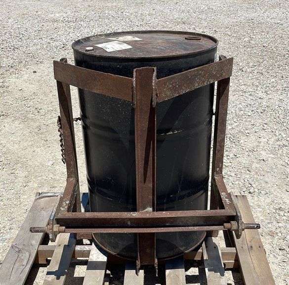 3-pt. barrel carrier counter weight - Schneider Auctioneers LLC