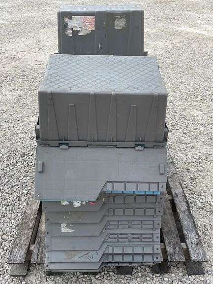 19 plastic storage totes - Schneider Auctioneers LLC