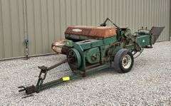 Oliver 720 wire tie square baler - Schneider Auctioneers LLC
