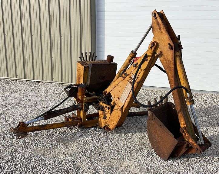 Arps 728 3-pt backhoe - Schneider Auctioneers LLC
