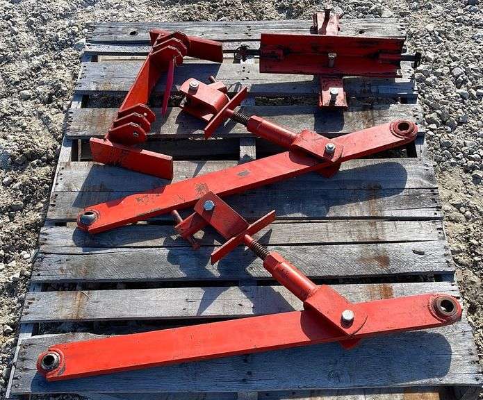 3-pt hitch for AC WD45 tractor - Schneider Auctioneers LLC