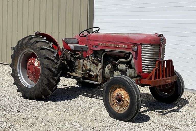 Massey Ferguson 65 gas tractor - Schneider Auctioneers LLC