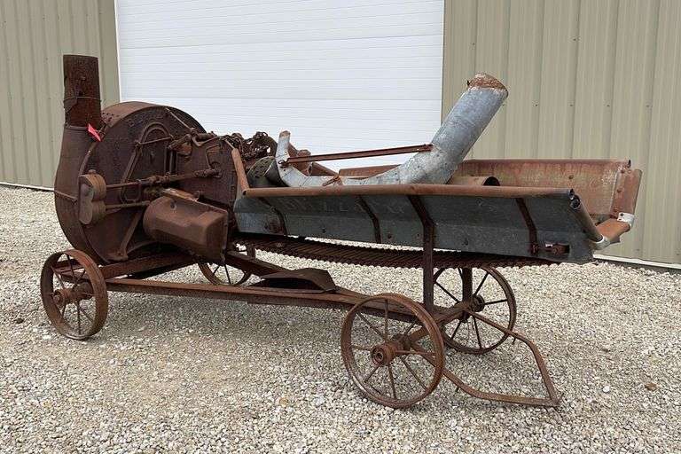 Antique Blizzard #500 silo blower - Schneider Auctioneers LLC