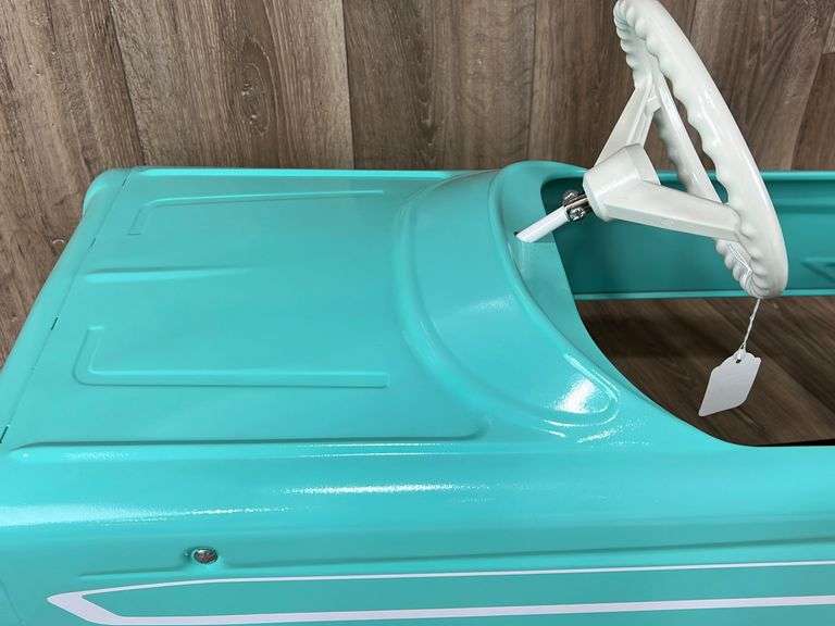 1960s AMF Jet Sweep restored pedal car - Schneider Auctioneers LLC