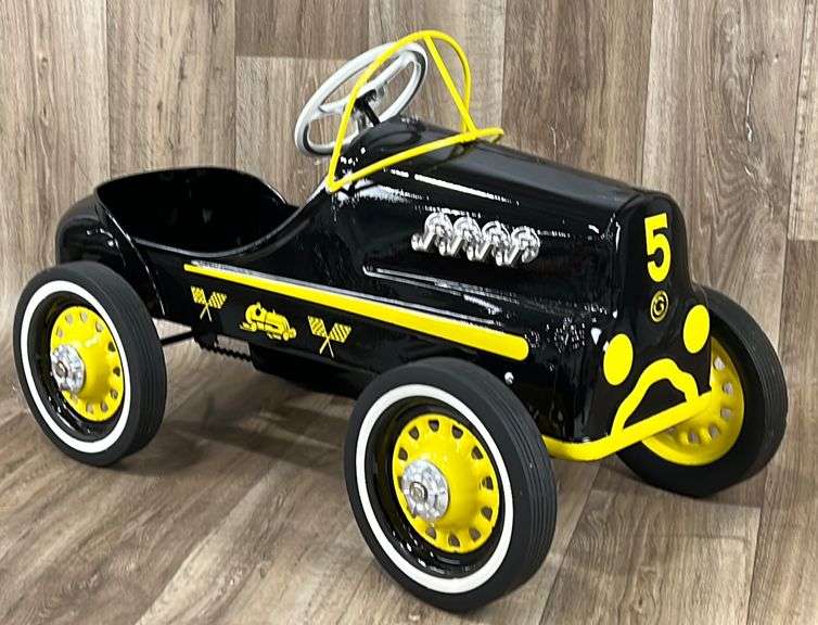 Garton Hot Rod restored pedal car - Schneider Auctioneers LLC