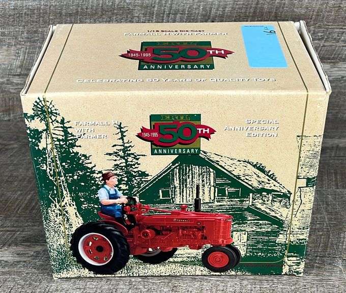 1/16 Ertl Farmall H 50th Anniversary Edition w/ farmer - Schneider ...