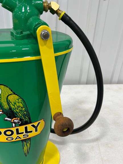 Restored Polly Gas Alemite oil lubester tank w/ pump - Schneider ...
