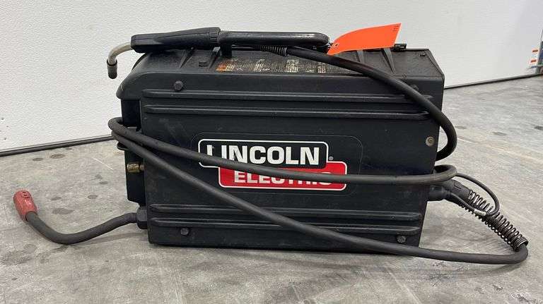 Lincoln LN-25 Pro suitcase mig welder - Schneider Auctioneers LLC