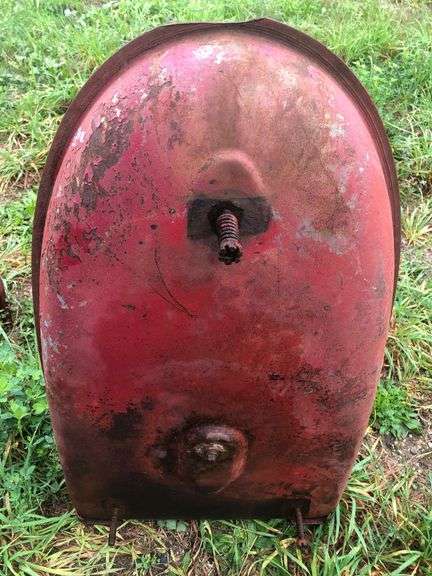 Farmall H Gas Tank - Sherwood Auctions