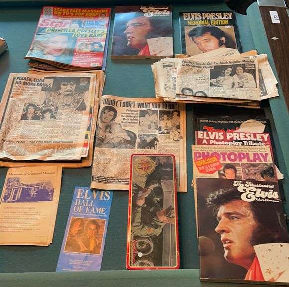Lots of Elvis news paper clippings & Magazines - Sherwood Auctions
