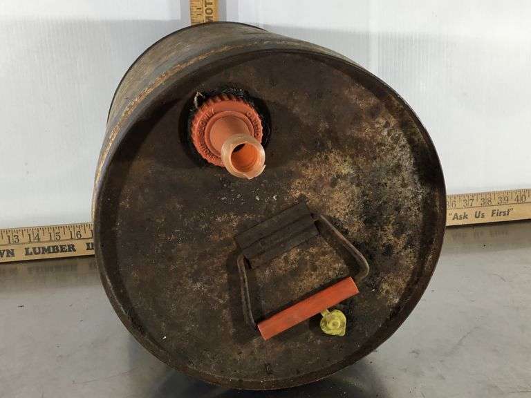 5 Gallon Metal Kerosene Can - Sherwood Auctions