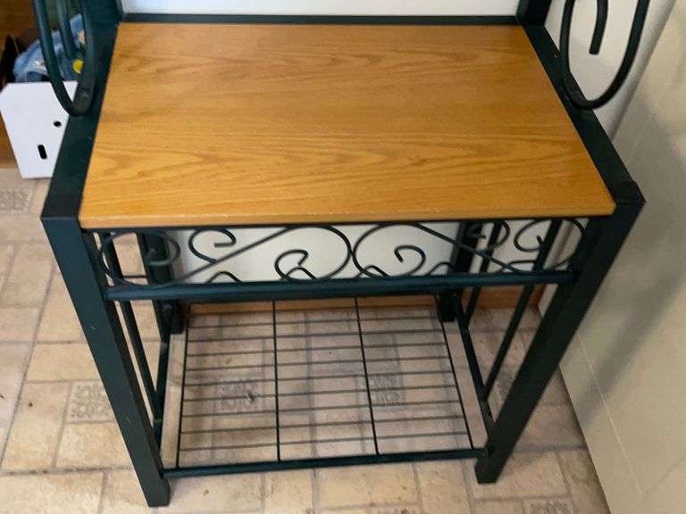 Metal Baker‘s Rack with oak top and drawers - Sherwood Auctions