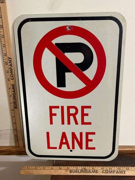 Fire Lane sign - Sherwood Auctions