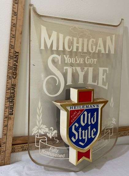 Heileman’s Old Style Beer Sign - Sherwood Auctions