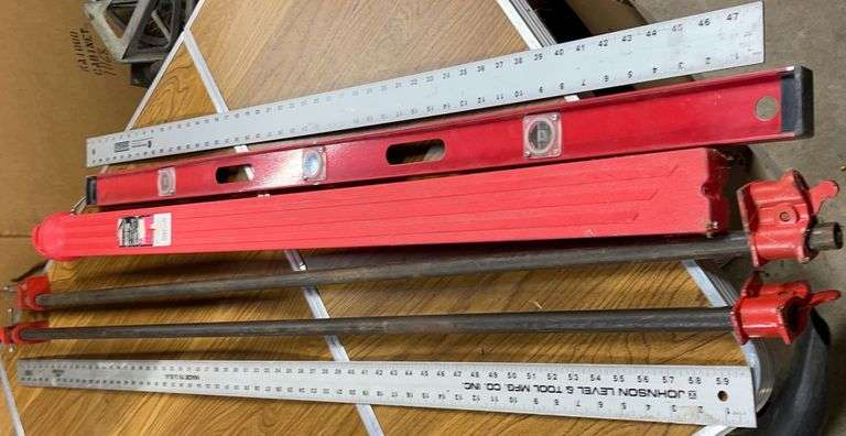5 ft pipe clamps, aluminum rules and 4 ft level in plastic case ...