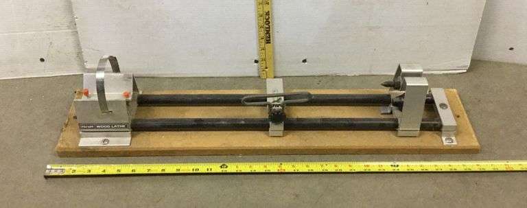 Harsh Wood Lathe - Sherwood Auctions