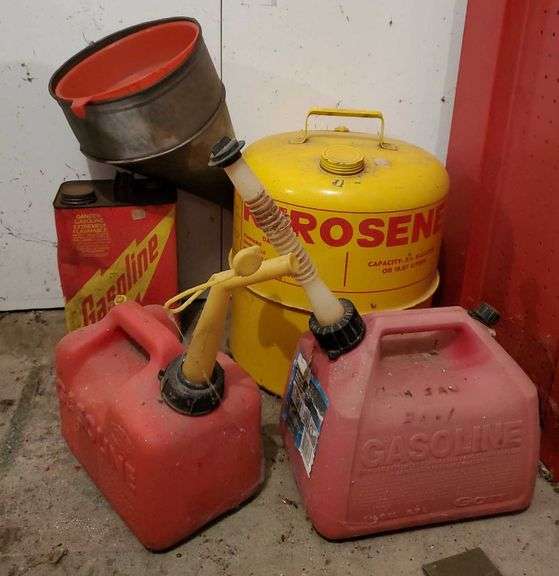 Gas cans, kerosene can, funnels - Sherwood Auctions