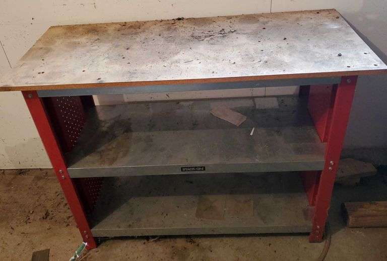 Stack-On Workbench. - Sherwood Auctions