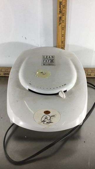 George Forman Grill (Powers On) - Sherwood Auctions