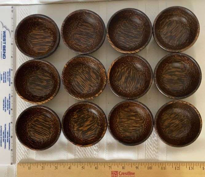 12 Red Palm Wood Dishes - Sherwood Auctions