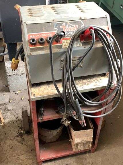 Trindl Arc Welder + rods - Sherwood Auctions