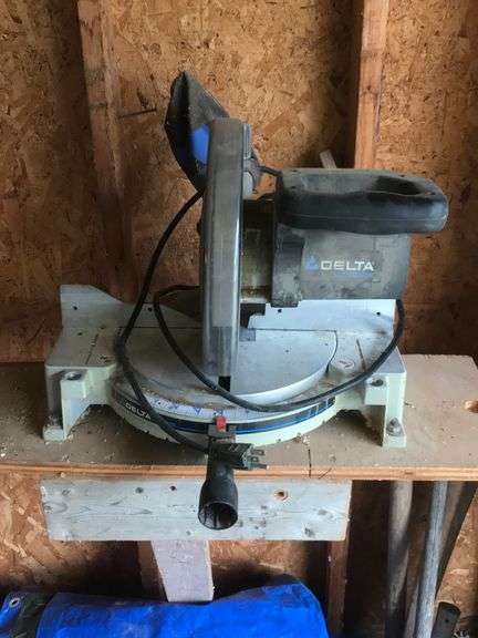 Delta Shopmaster 10” Compound Miter Saw - Sherwood Auctions