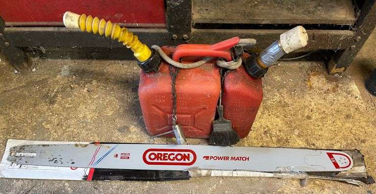 Oregan 36” Saw Blade & oil/gas container - Sherwood Auctions