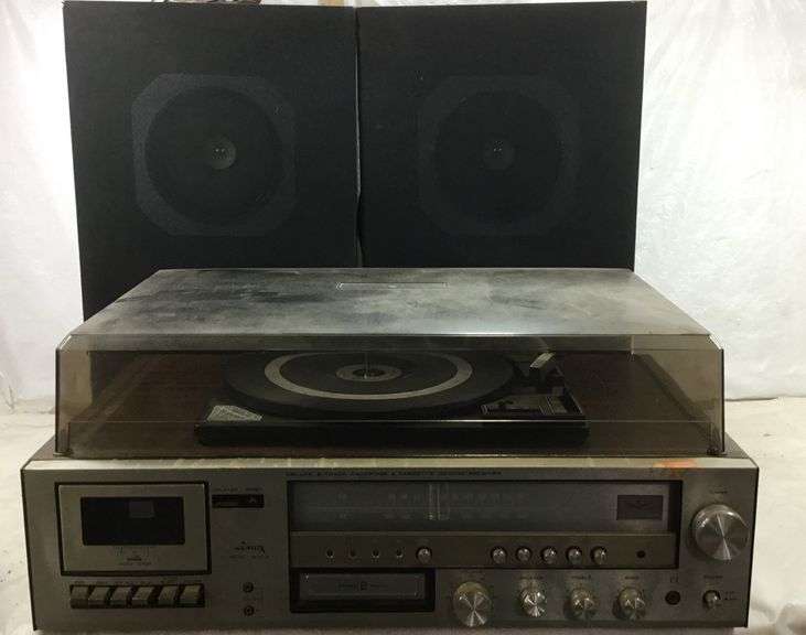 LENOXX DELUXE 8 TRACK CARTRIDGE & CASSETTE, AM\FM RECEIVER & TURNTABLE ...