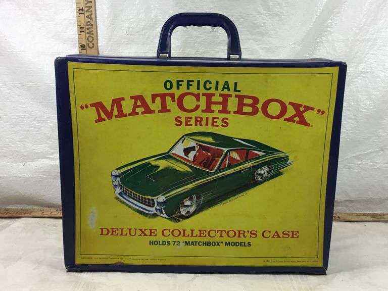 Vintage Matchbox Collector’s Case & & Vehicles - Sherwood Auctions