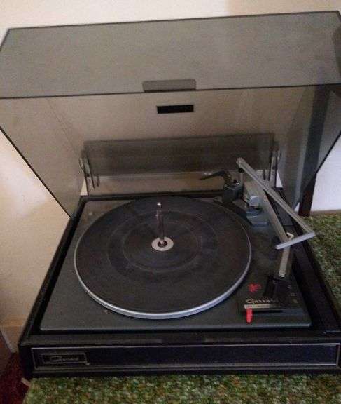 Garrard record player, works - Sherwood Auctions