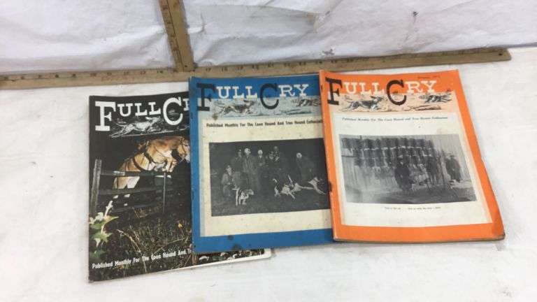 11 ISSUES OF VINTAGE FULL CRY MAGAZINE FROM 1972 - Sherwood Auctions