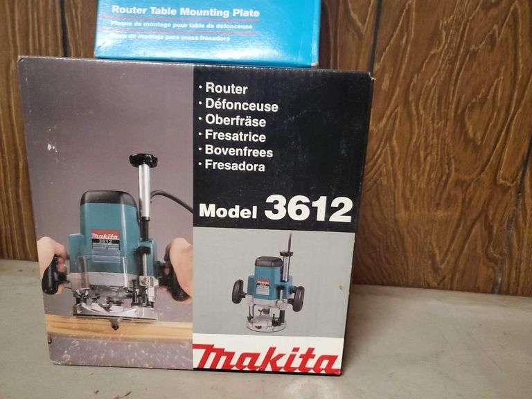 Makita router- NEW, Bosch Router mounting plate - Sherwood Auctions