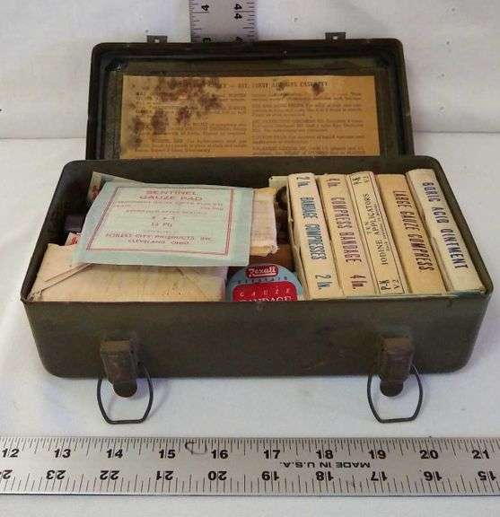 Metal Military Medical Kit - Sherwood Auctions