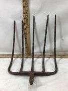 Rake, Pitchfork, Hoe and Planter Heads - Sherwood Auctions