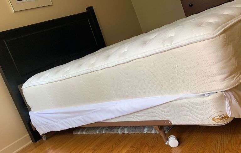 Headboard, Frame & Simmons Mattress/Box Springs - Sherwood Auctions