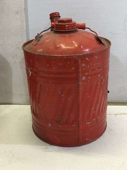 Vintage 2 Gallon Metal Gas Can - Sherwood Auctions