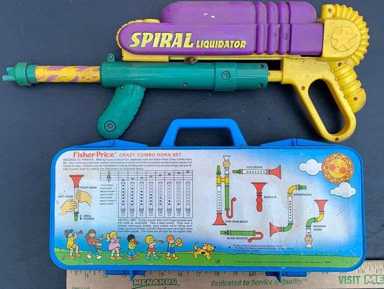 Fisher-Price Crazy Combo Horn Set & Water Gun - Sherwood Auctions