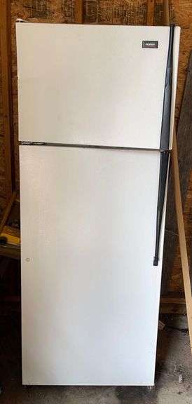 Roper Refrigerator Freezer - Sherwood Auctions