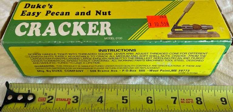 Duke’s Easy Pecan & Nut Cracker - Sherwood Auctions